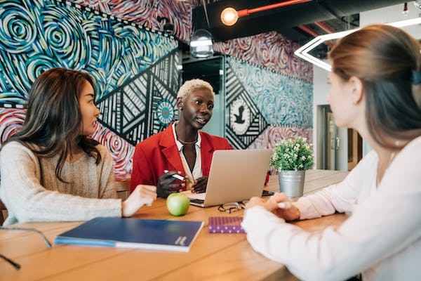 10 Company Culture Examples EdApp Microlearning 10-company-culture-examples-edapp-microlearning